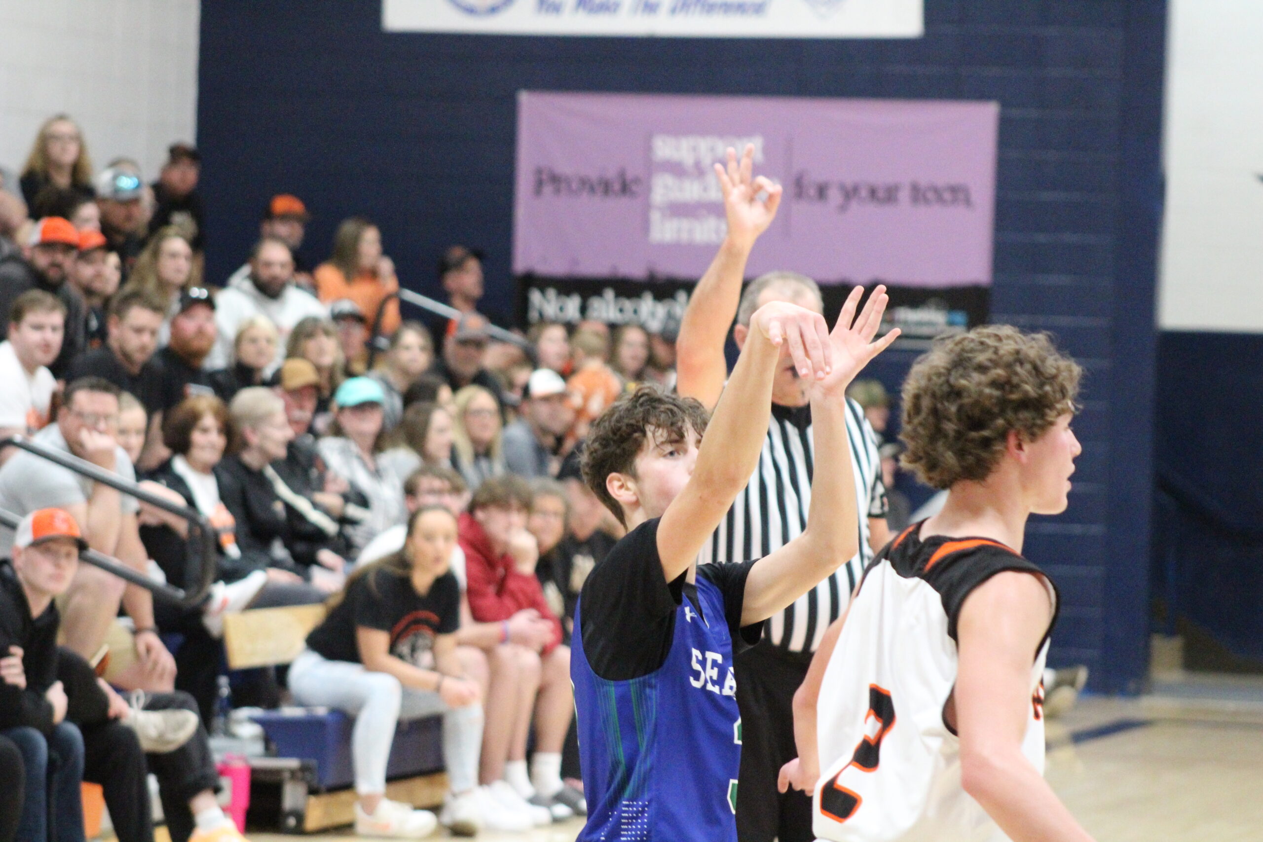 Seabury boys topple No. 2 La Crosse in state tourney opener | News ...